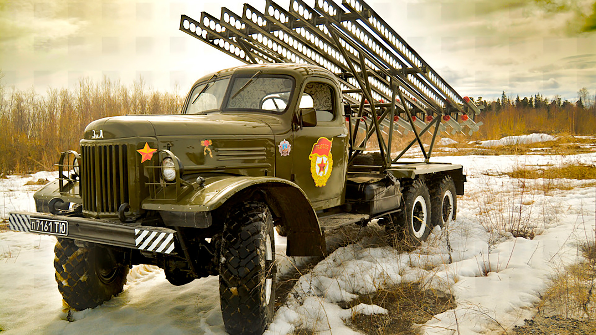 How ingenious Russians get around on land, water, and swamp - Russia Beyond