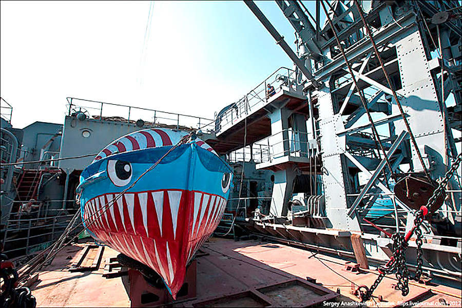 Did you know the Russian Navy has its own dinosaur? - Russia Beyond