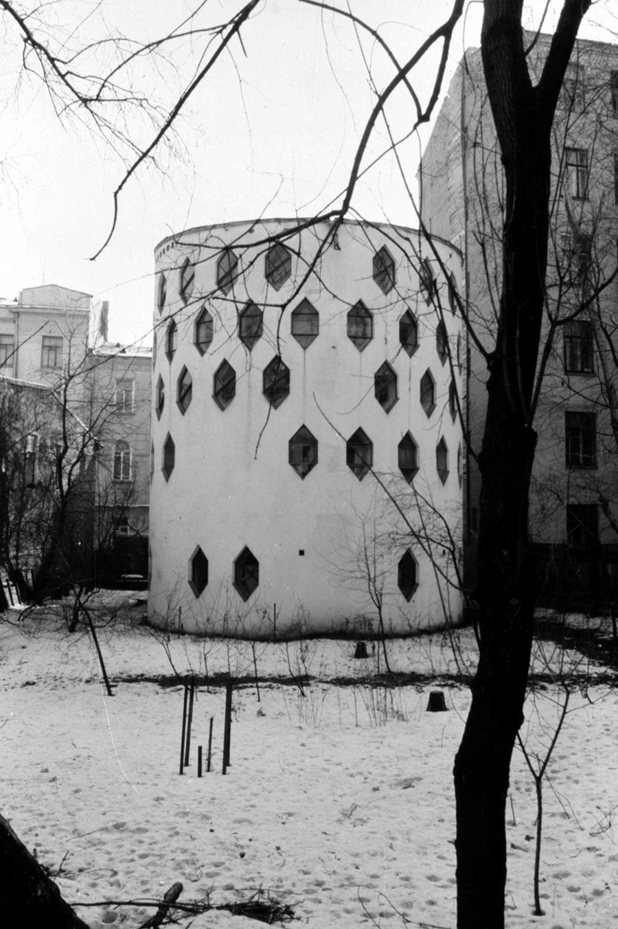 10 Soviet avant-garde buildings from Moscow to Far East that will blow ...
