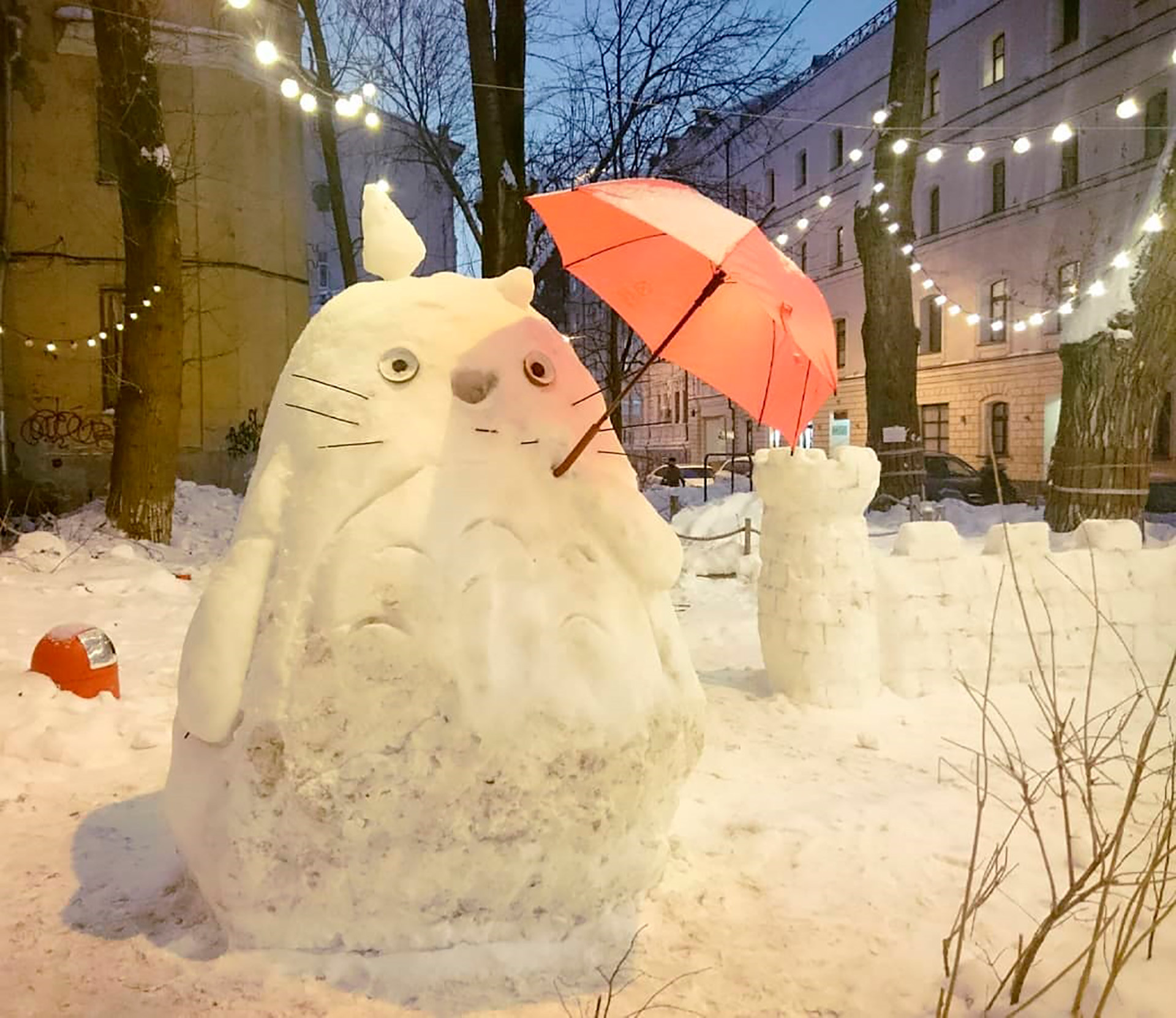 It’s spring, but the Russian streets are alive with snowmen - Russia Beyond