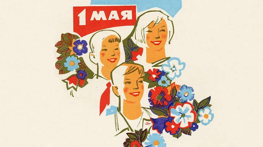 Happy Labor Day, comrades! 15 Soviet postcards celebrating May, spring ...