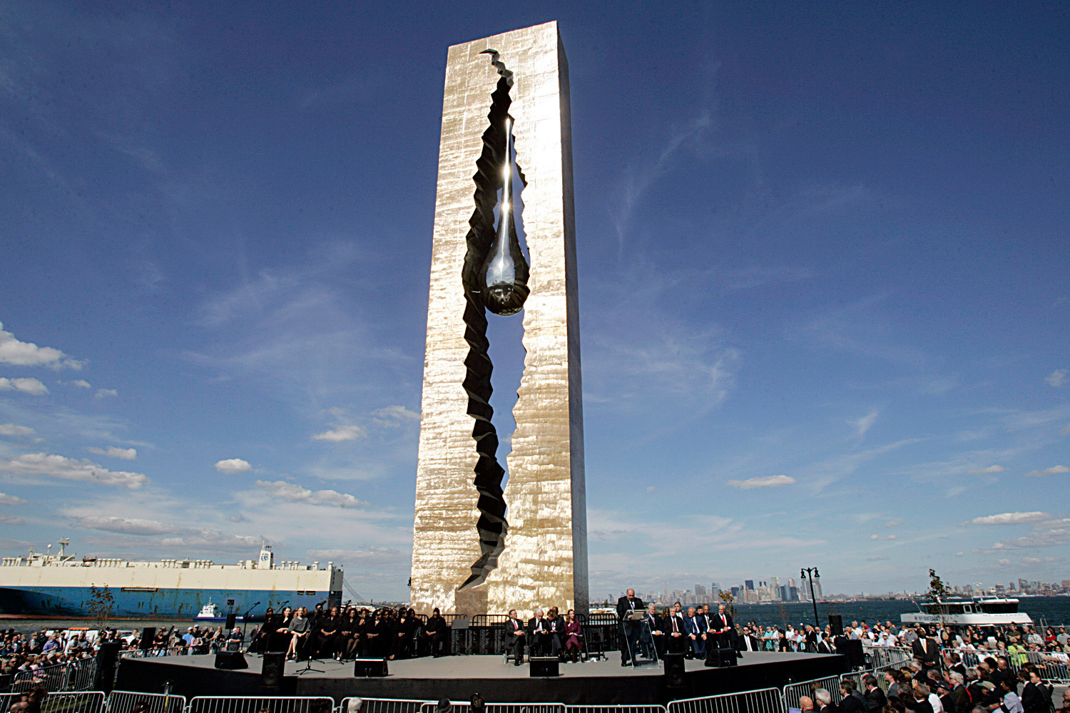 Le statue di Zurab Tsereteli nel mondo - Russia Beyond - Italia