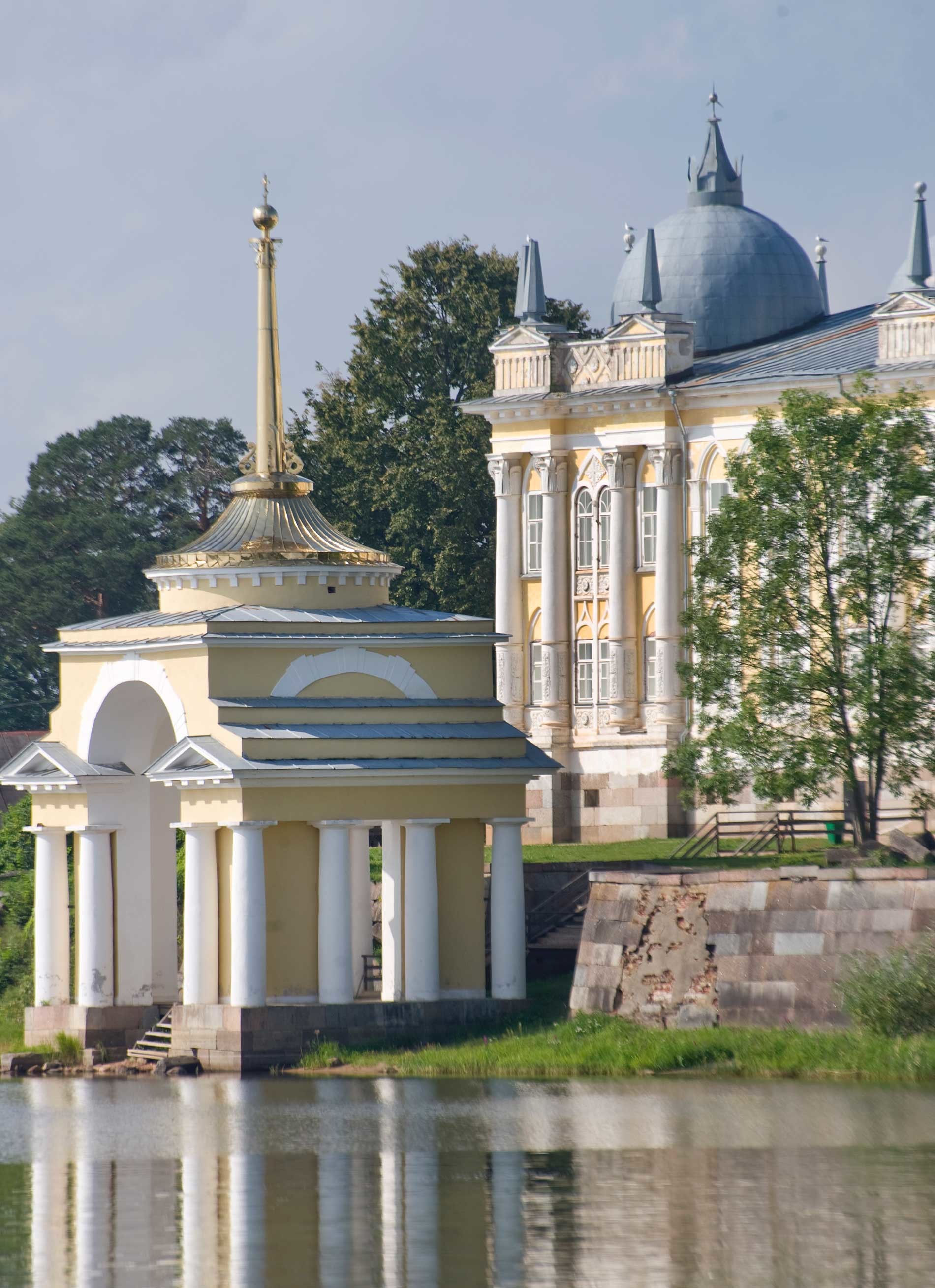 A floating apparition on Lake Seliger: St. Nilus Monastery - Russia Beyond