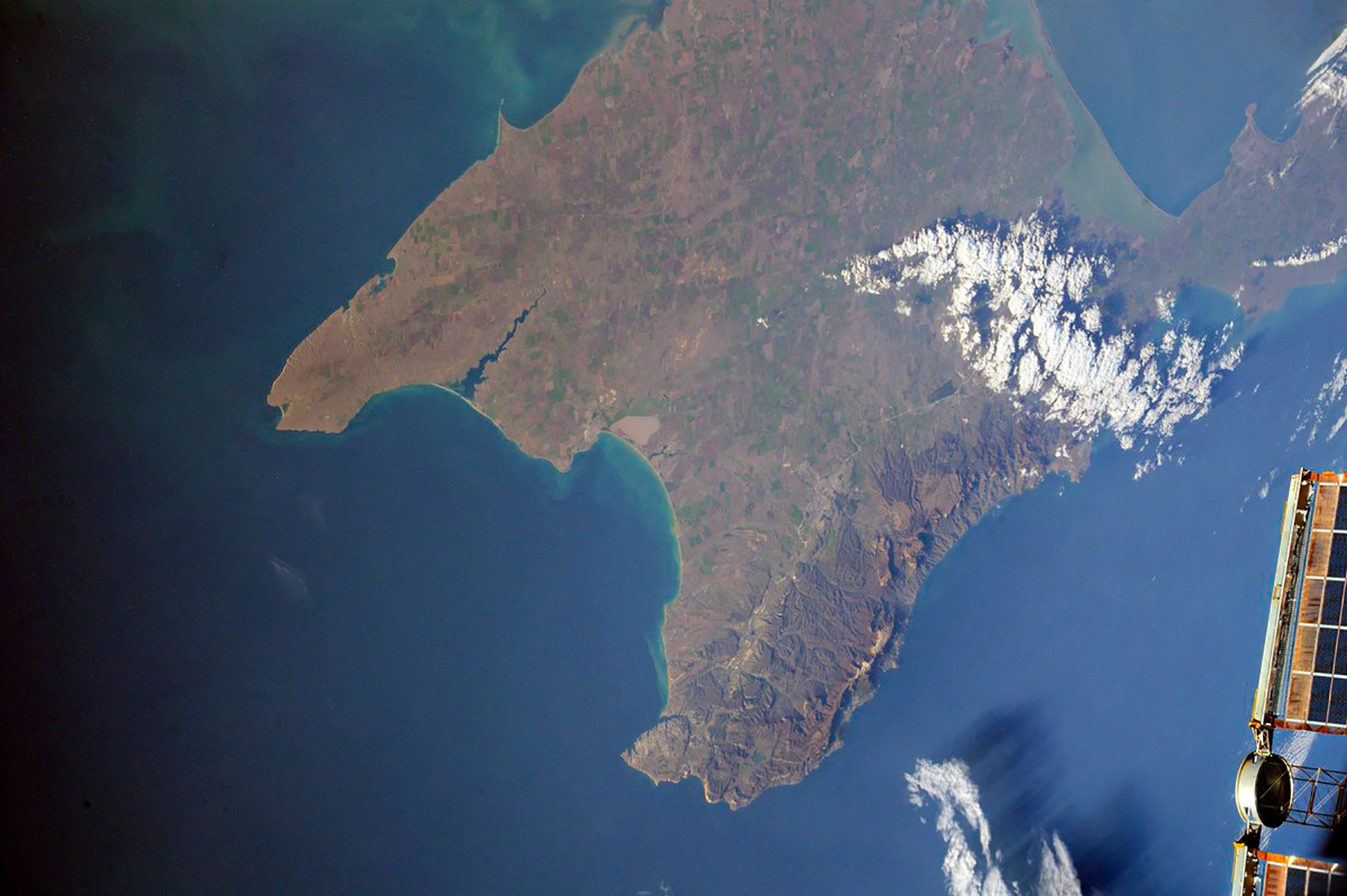 Check out the new Crimea Bridge as seen from space (PHOTOS) - Russia Beyond