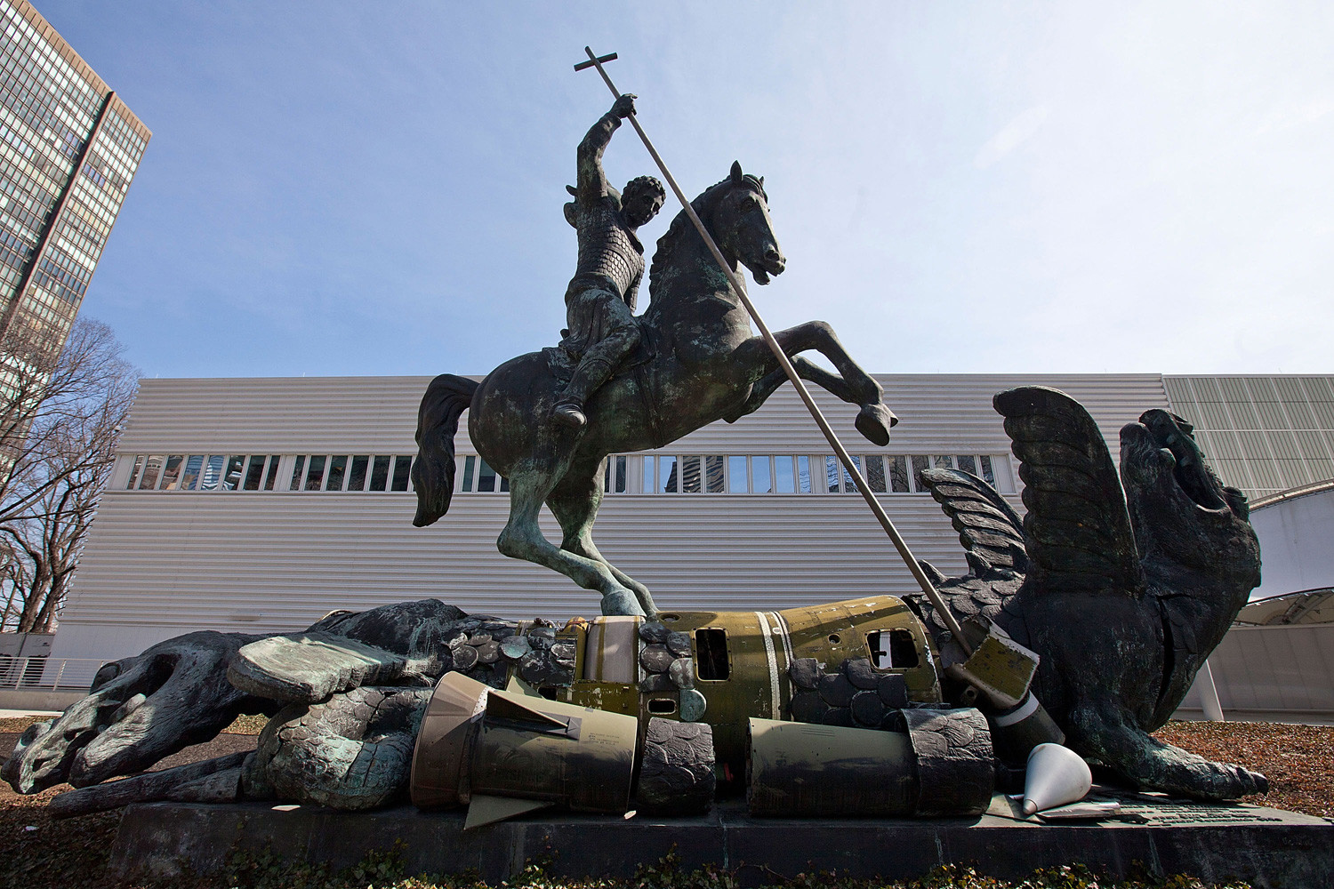 Les monumentales statues de Zourab Tsereteli, des États-Unis jusqu’à la ...
