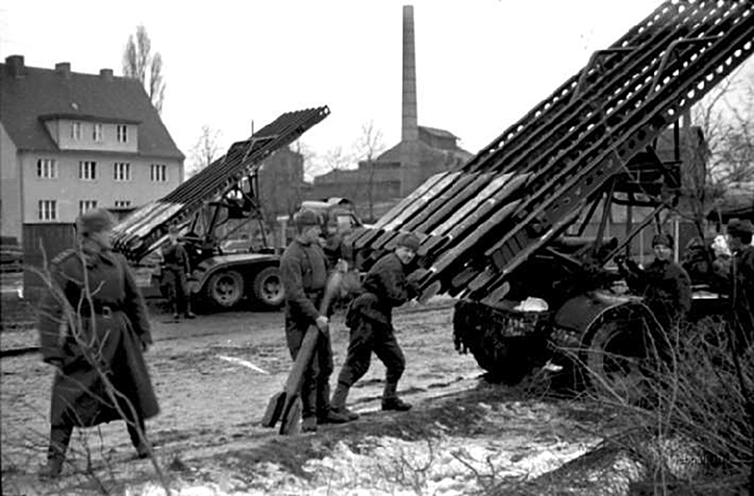Cinq anecdotes sur le légendaire lance-missiles multiple Katioucha ...