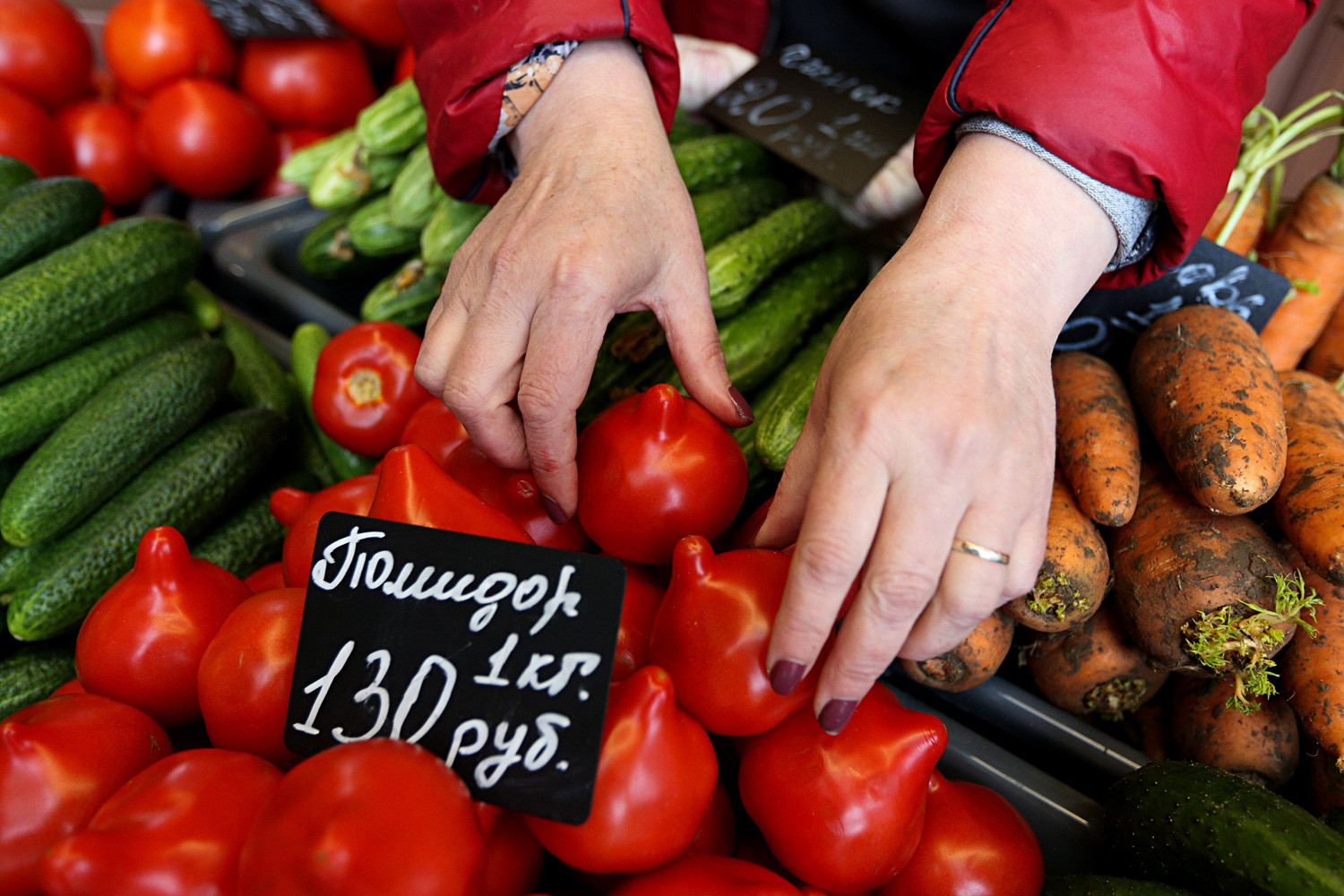 Curries, dragonfruit, mango pizza: 7 of Moscow’s best fresh food ...