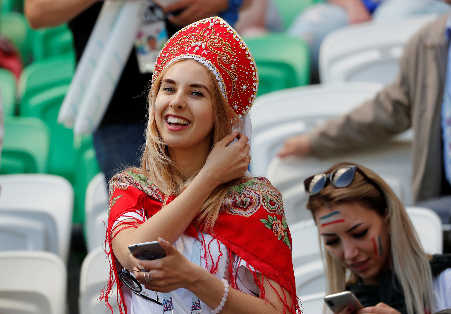 20 of the hottest dames supporting their team at the World Cup in ...
