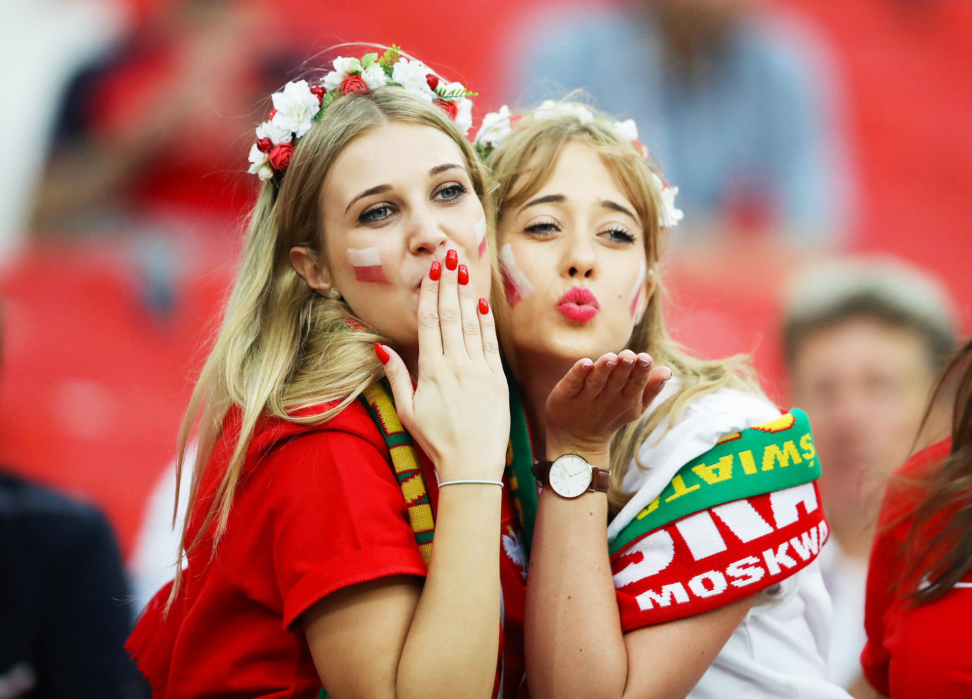 20 of the hottest dames supporting their team at the World Cup in ...