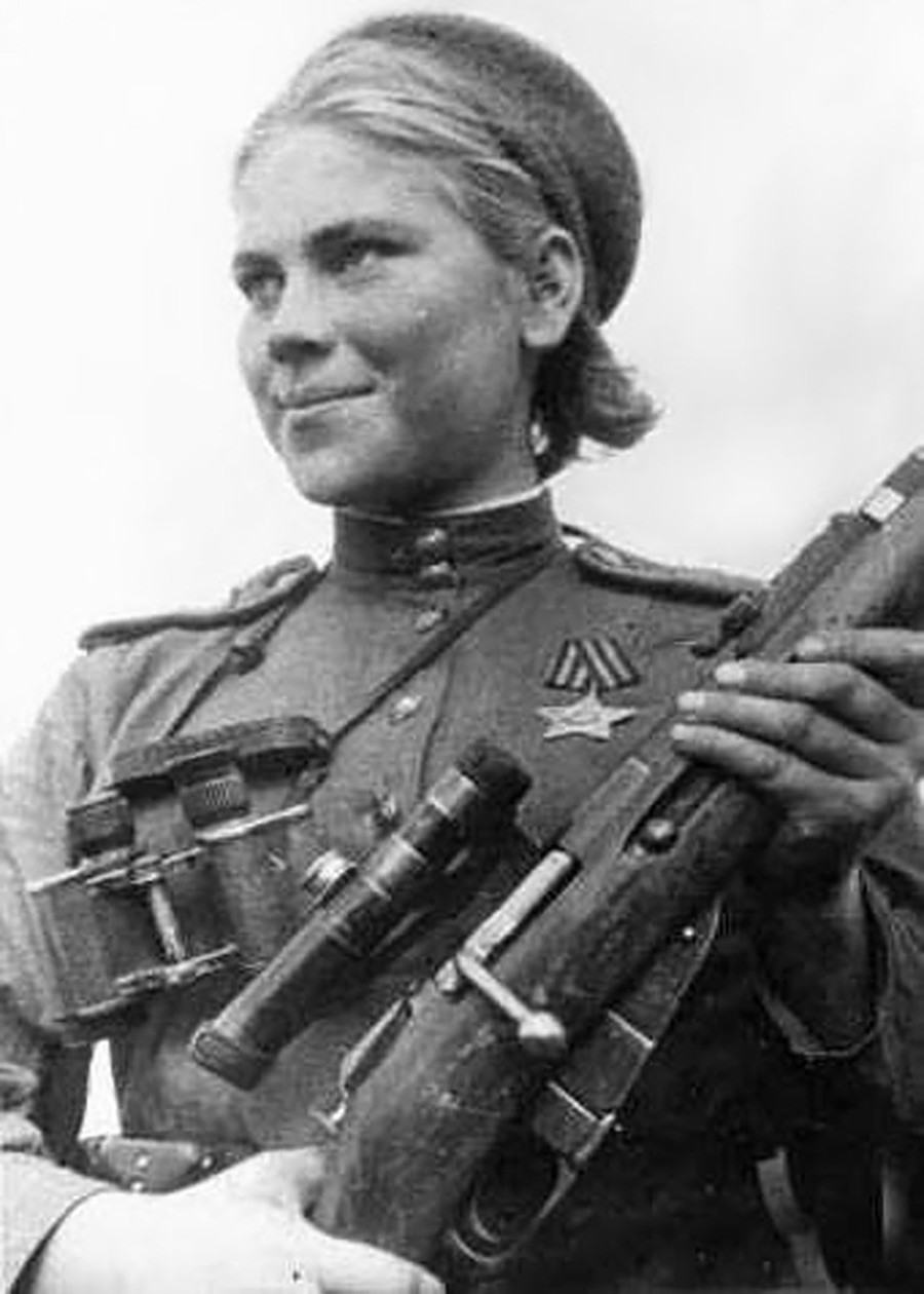 Dua Belas Perempuan Heroik Soviet yang Banyak Berperan Menghancurkan ...