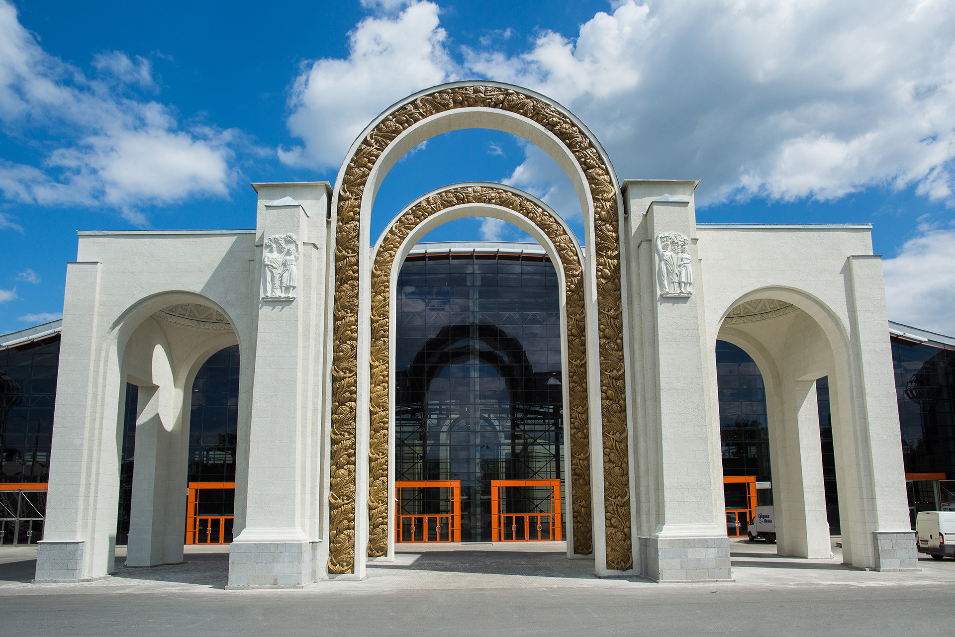 6 restored VDNKh buildings transporting you back to the USSR - Russia ...