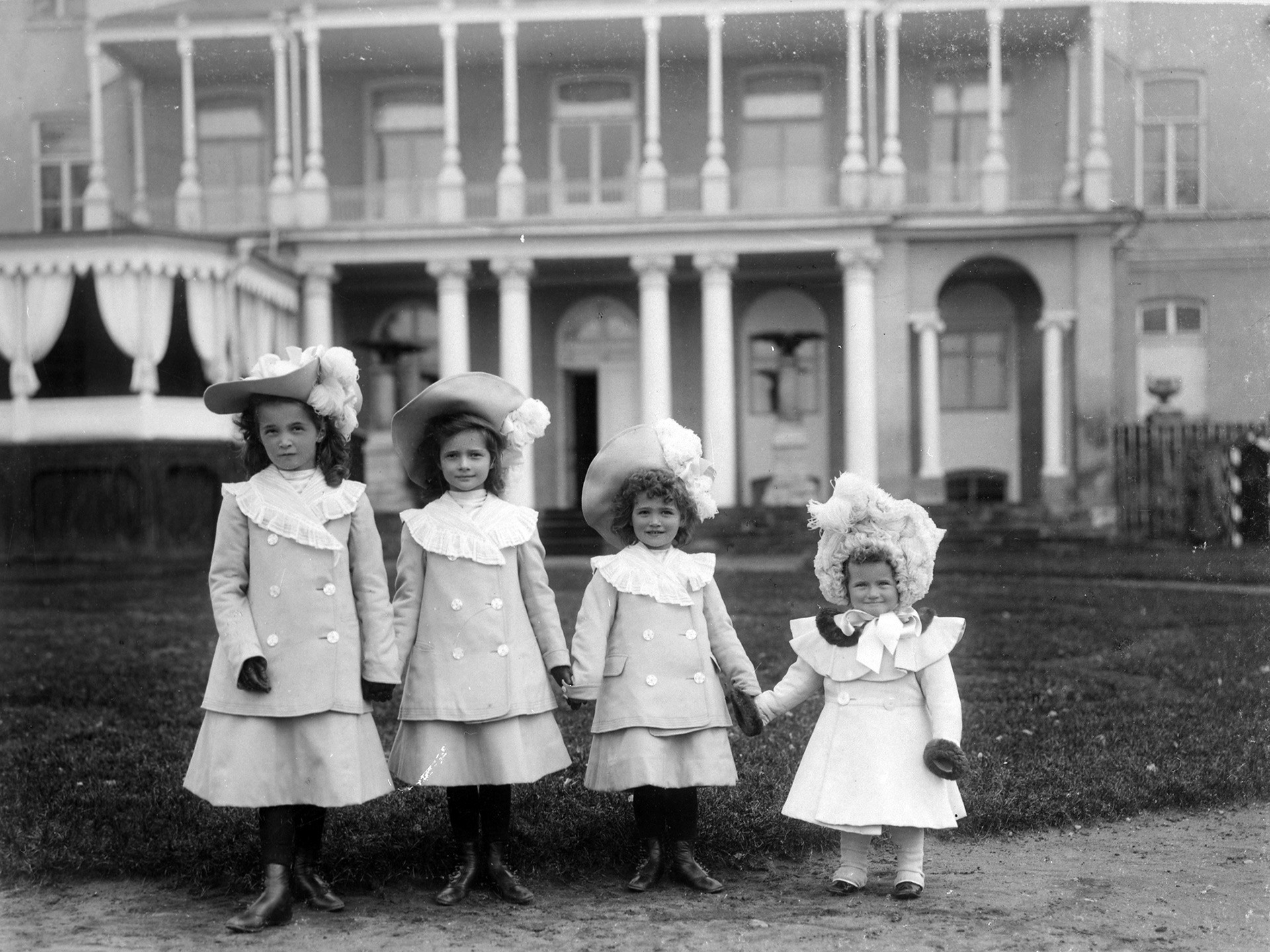 Inéditas fotos de los Romanov se exponen en San Petersburgo - Russia ...