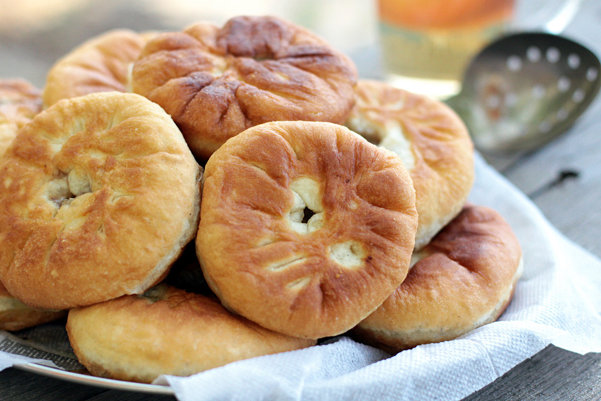 Belyashi: Master this legendary Soviet fast food - Russia Beyond