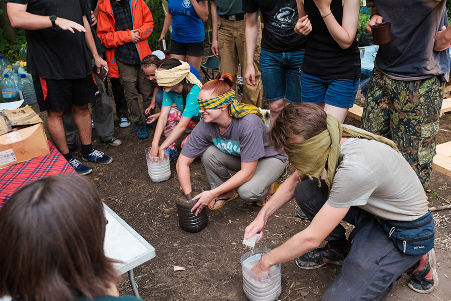 Digging up the crazy rites of Russian archaeologists - Russia Beyond