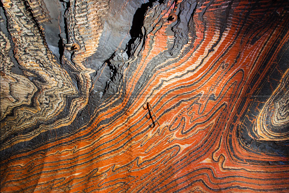 These psychedelic Ural salt mines are a real life acid trip - Russia Beyond