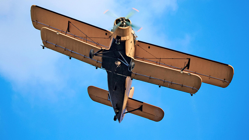 ‘Crop duster’: The Soviet airplane marvel that can even fly backwards ...