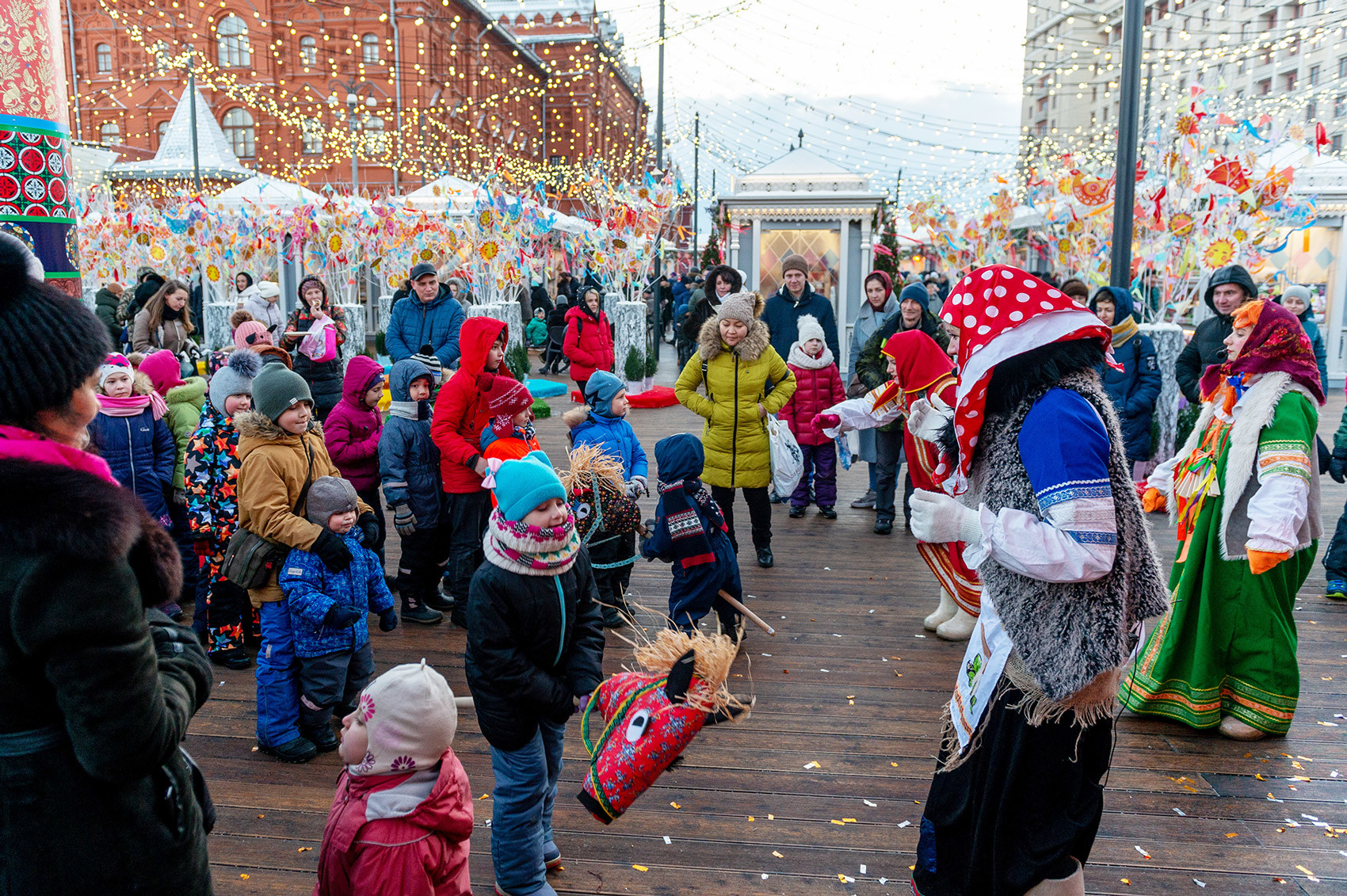 10 fotos de Máslenitsa, el carnaval ruso, en Moscú - Russia Beyond ES