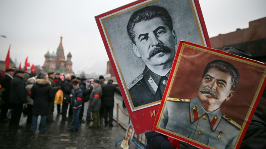 El nivel de popularidad de Stalin está en su nivel más alto de todos ...