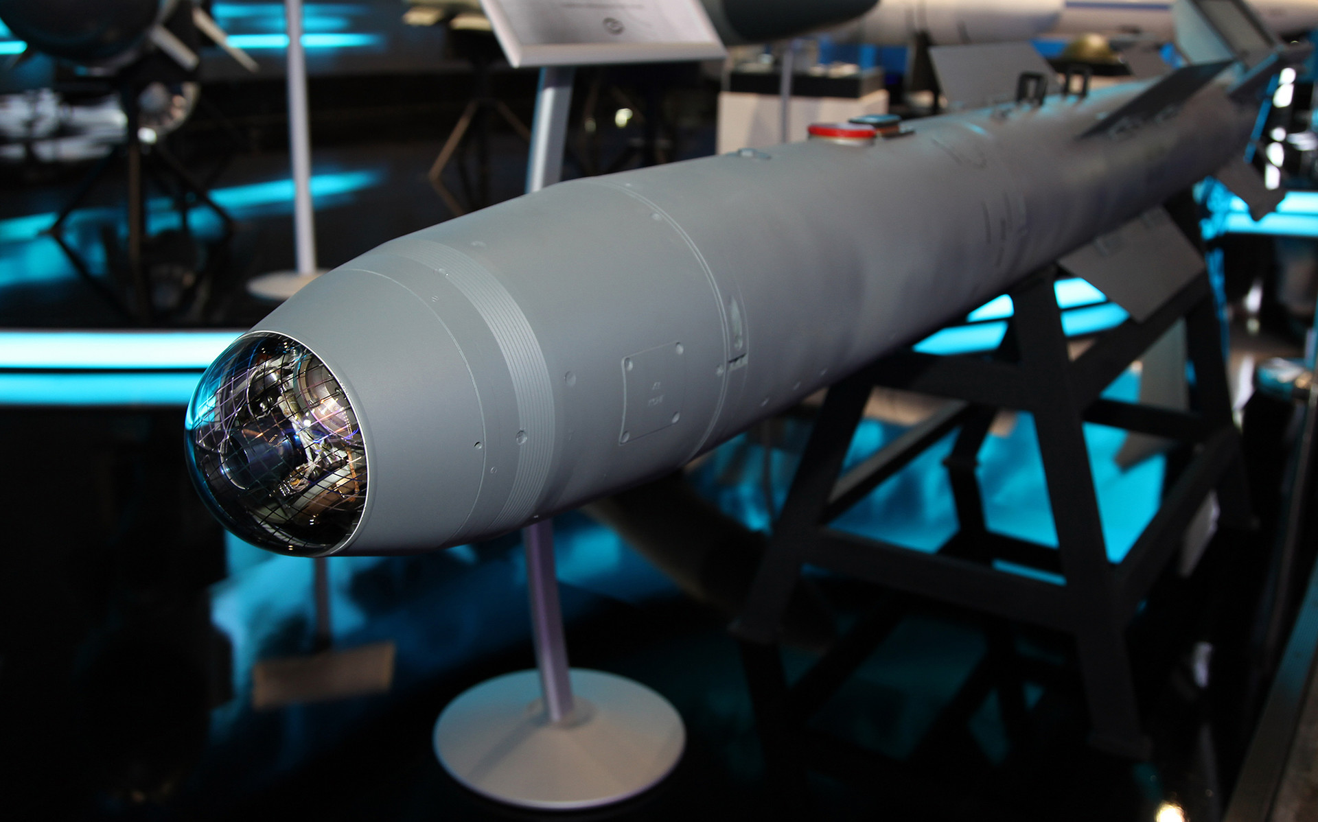 El caza ruso de quinta generación Su-57 tendrá una bomba ‘inteligente ...