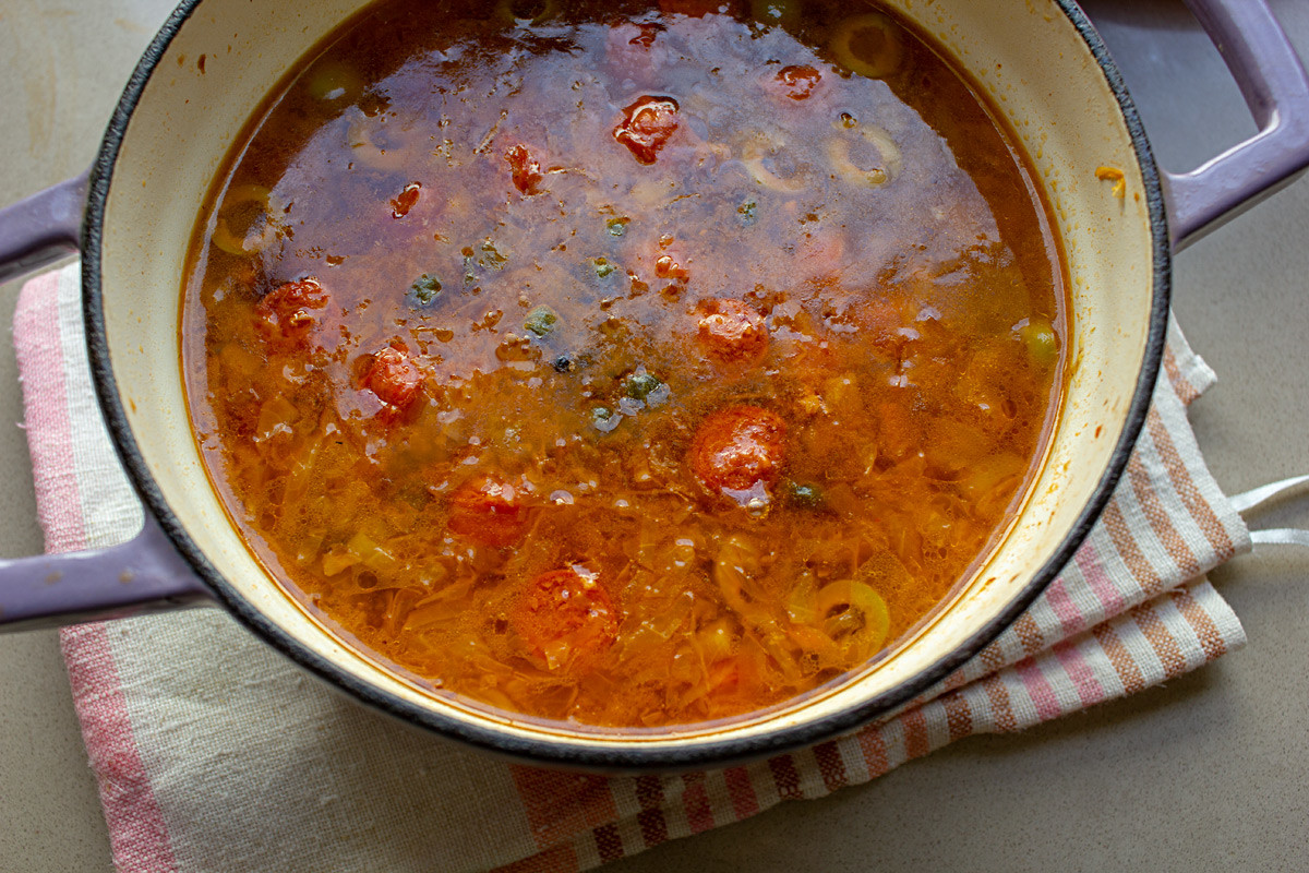 Recette de la solianka, soupe villageoise russe et meilleur remède ...