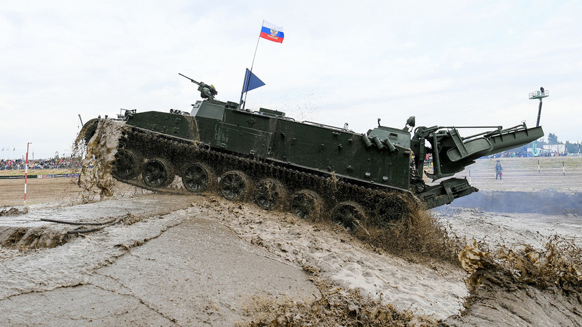 Comment un char peut-il traverser une rivière de 500 mètres de large ...