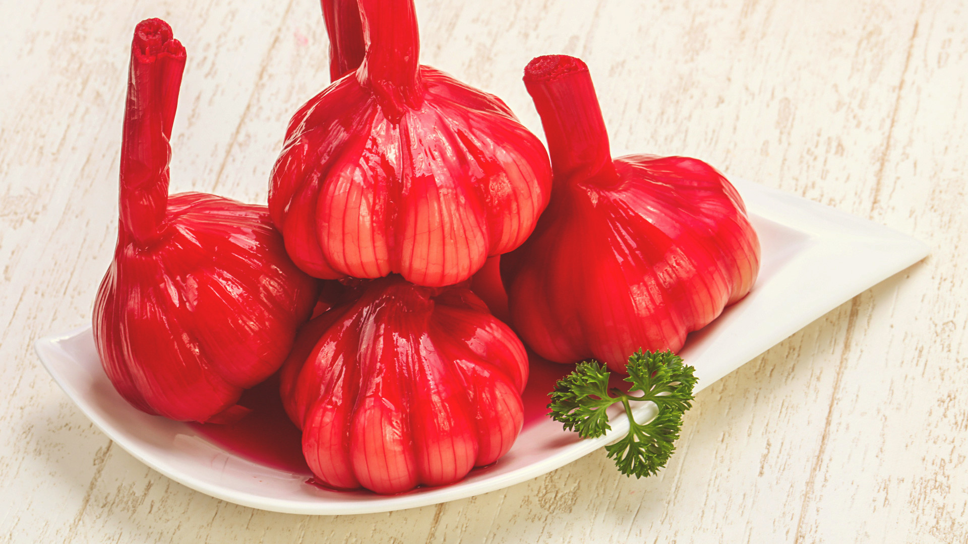 Pink garlic - even your children will love this! - Russia Beyond