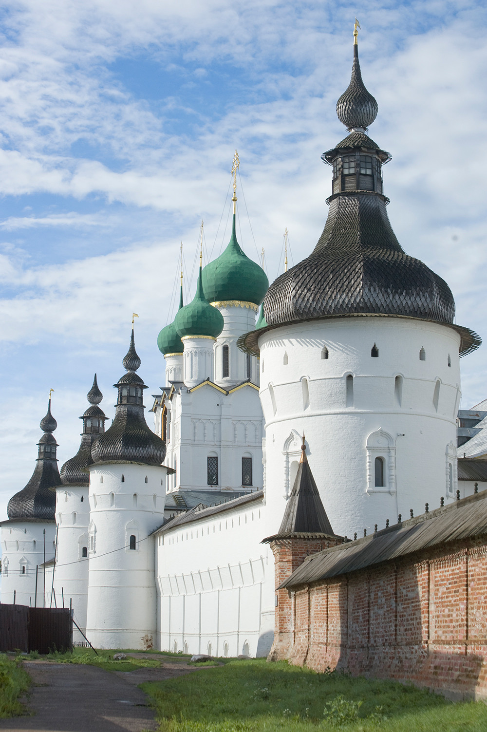 Heavenly visions: Church of St. John the Divine in the Rostov Kremlin ...