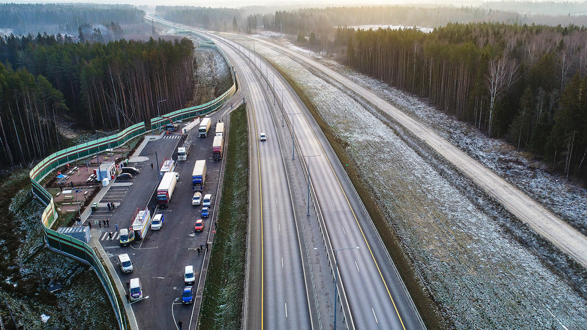7 facts about M11, a new ‘super motorway’ connecting Moscow & St ...