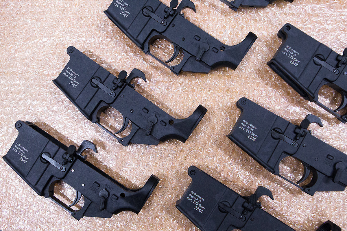 First ever Russian AR-15: A glimpse at the brand new “old” gun - Russia ...