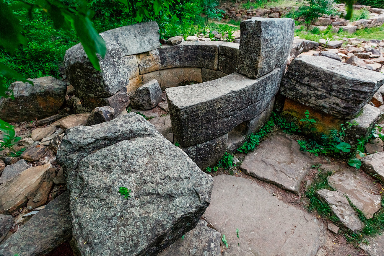 Did you know Russia has 3000 megalithic tombs? - Russia Beyond