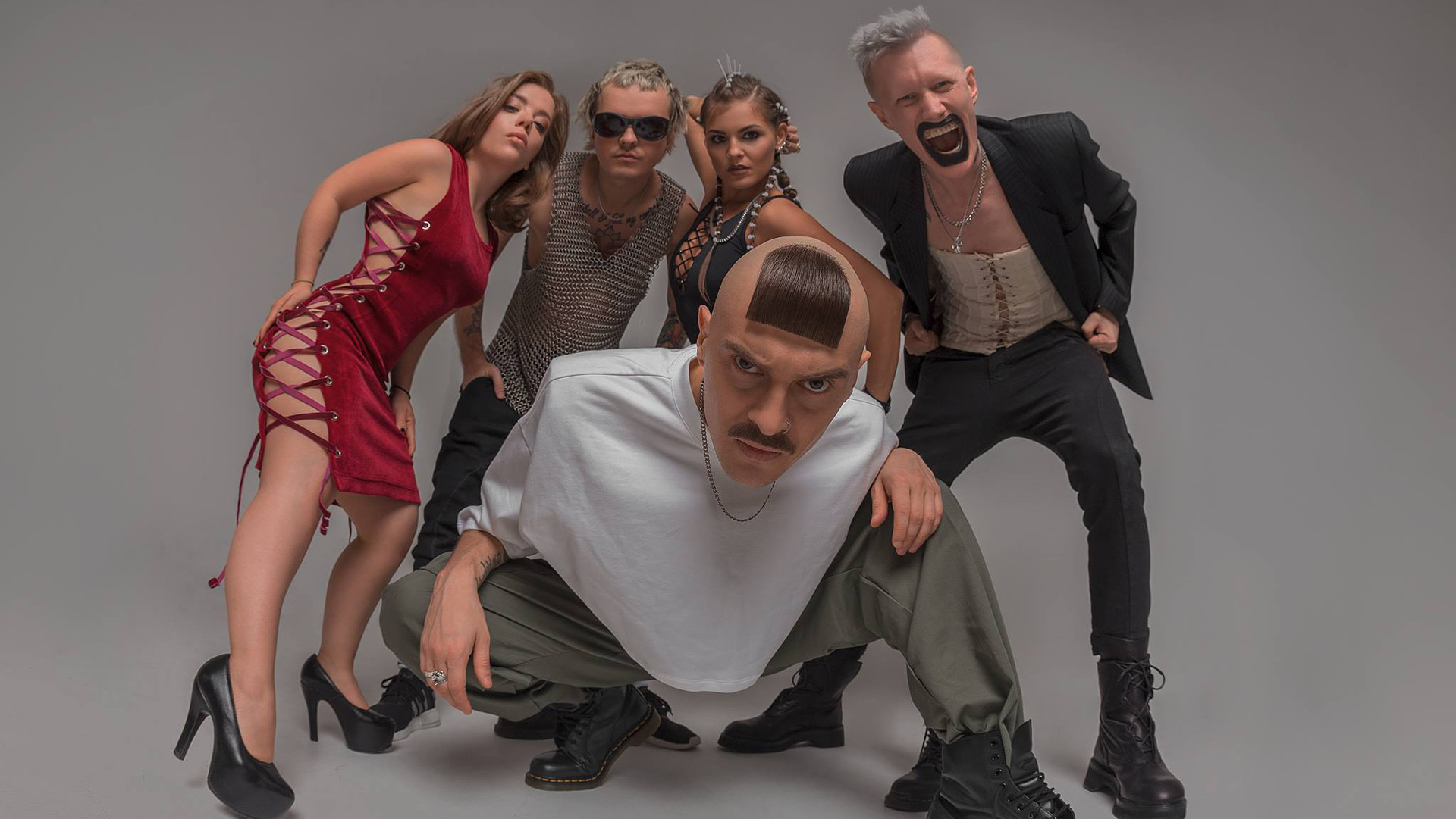 Le groupe Little Big livre des indices quant à la chanson qu’il ...