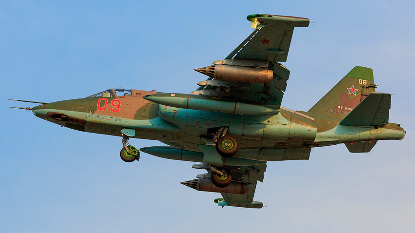 Перу модернизира щурмовака Су-25 - Russia Beyond България