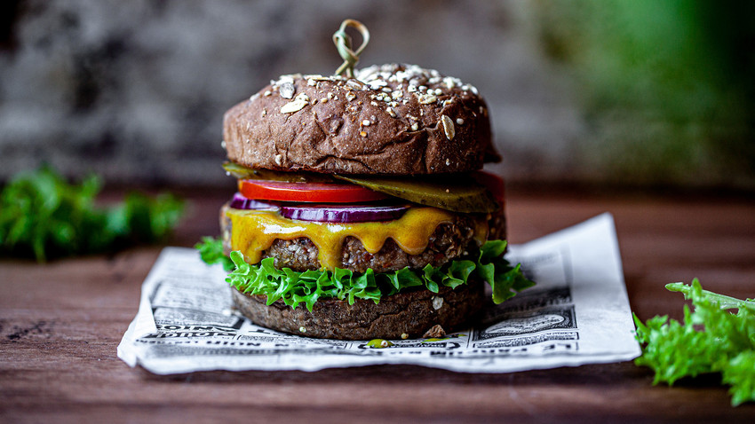 Vegan buckwheat burger: Making “grechka” trendy (RECIPE) - Russia Beyond