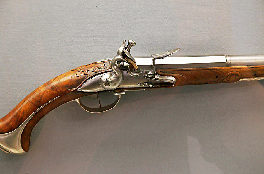 Le armi e le armature ricevute in dono dai leader russi nei secoli ...