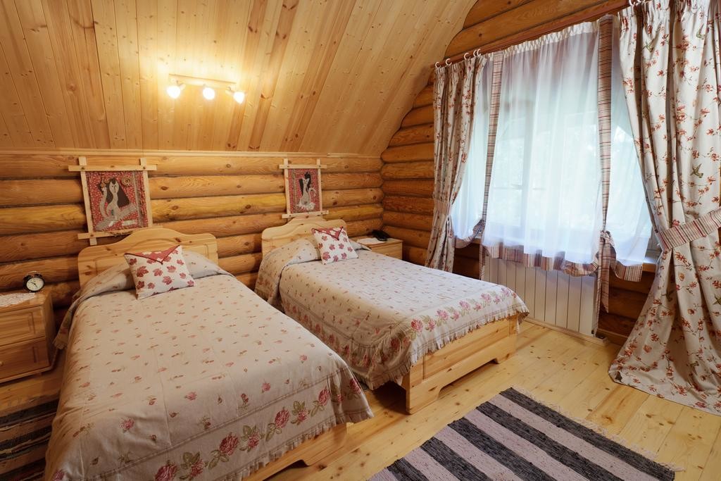 Top 10 traditional Russian-style hotels - Russia Beyond