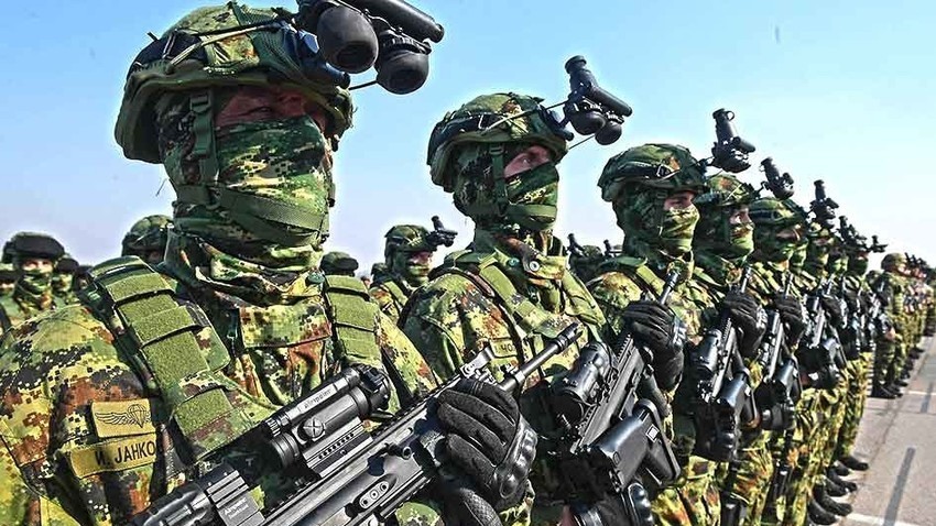 На приказу наоружања 72. бригаде за специјалне операције примећен ...