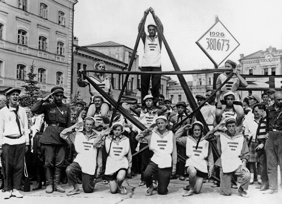 20 photos of the MAD Soviet 1920s - Russia Beyond