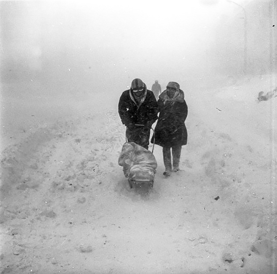 Heavy snowstorms, Soviet edition (PHOTOS) - Russia Beyond