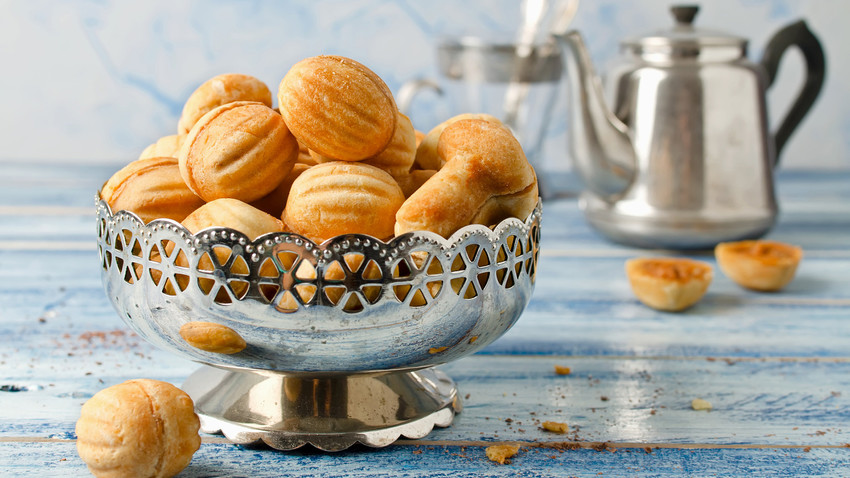 Top 10 most favorite Russian pastries invented in the USSR - Russia Beyond