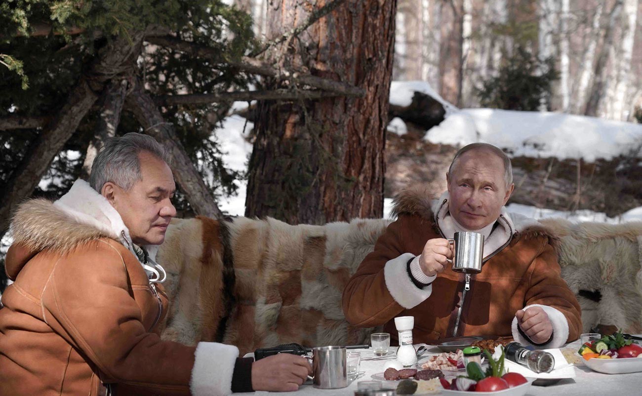 Retour en images sur le week-end de Poutine au beau milieu de la taïga ...