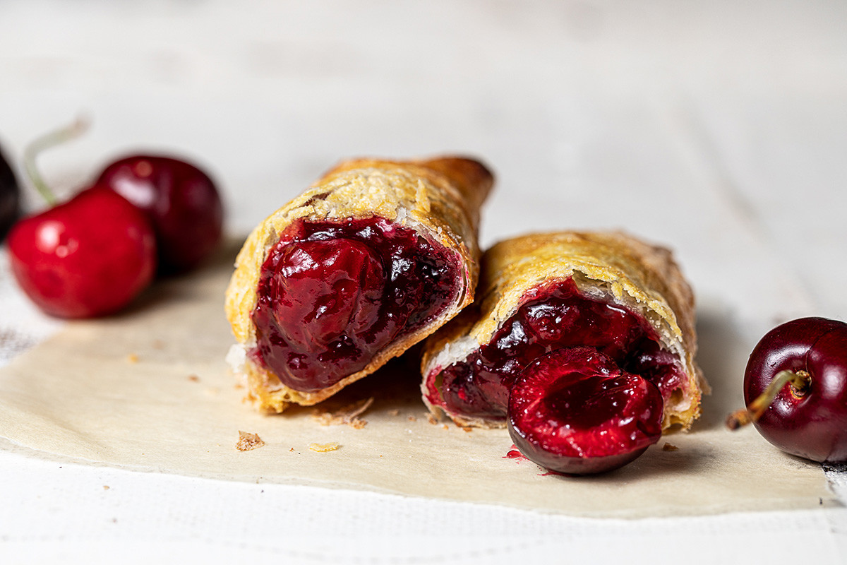 How a Russian might bake a mouthwatering cherry pie à la McDonald’s ...