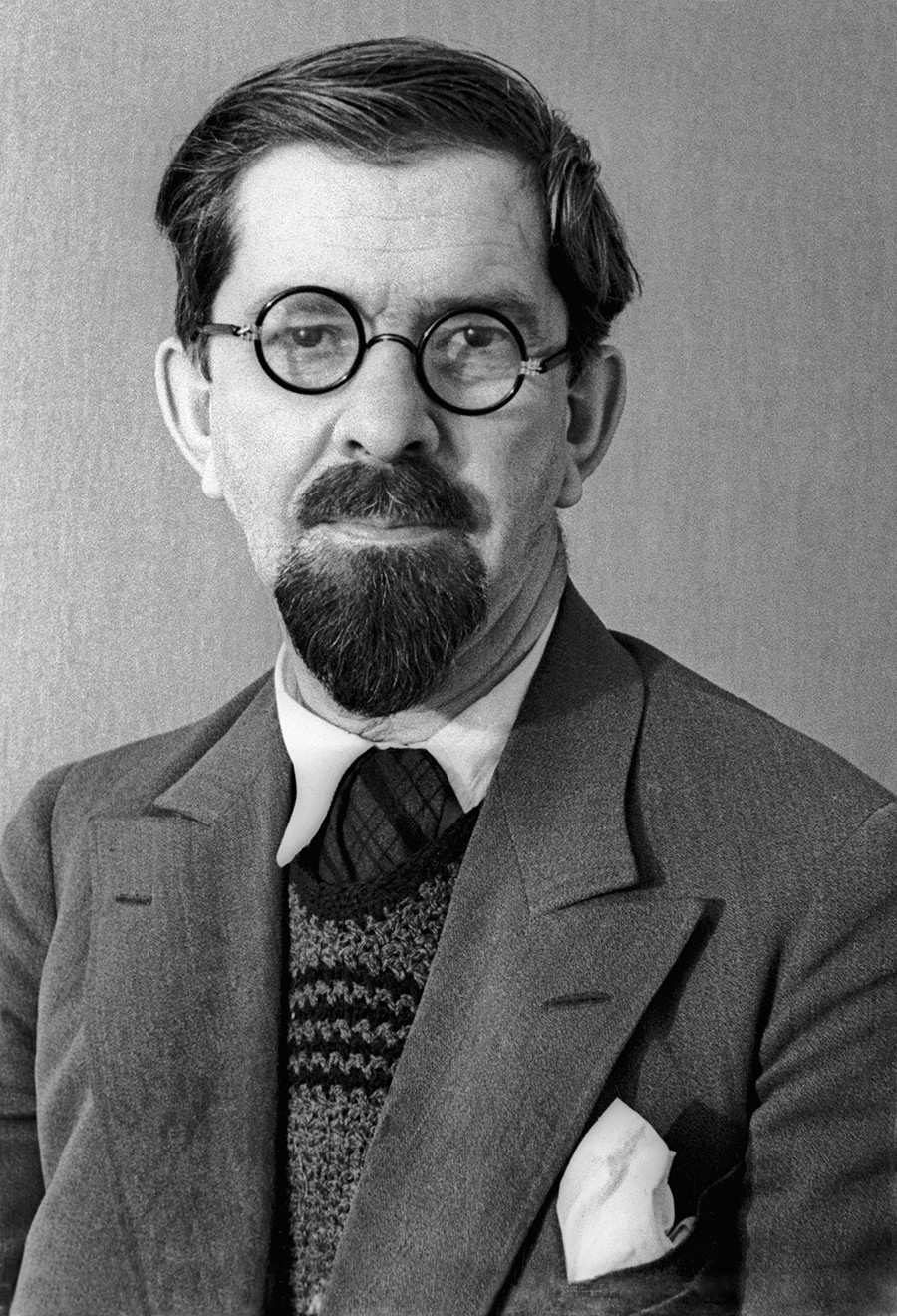 Sedem arhitektov, ki so ustvarili najpomembnejše mojstrovine Sovjetske ...