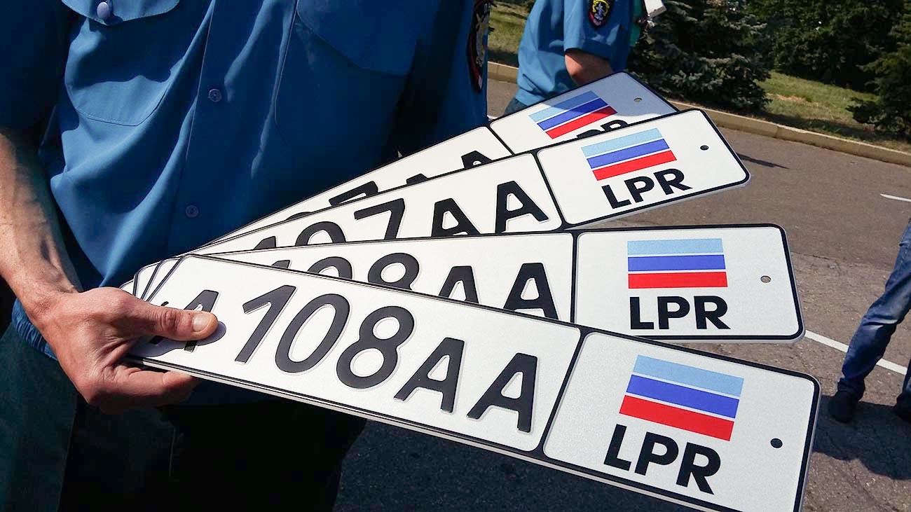 Russian License Plates What Do They Mean Russia Beyond Russian License Plates What Do They Mean Russia Beyond