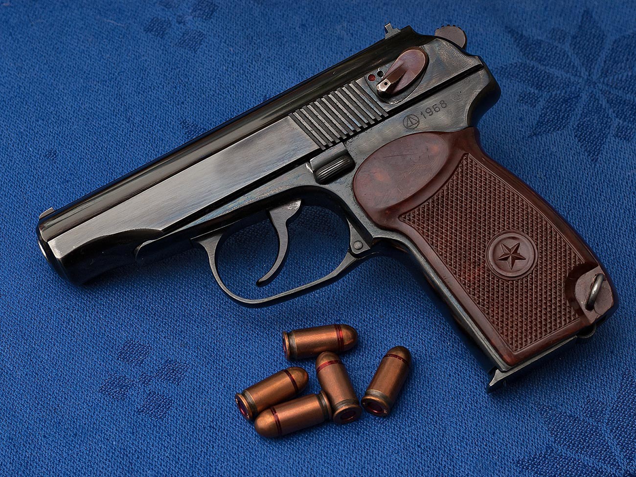 Las 5 Armas Favoritas De Los Mafiosos Rusos En La Década De 1990