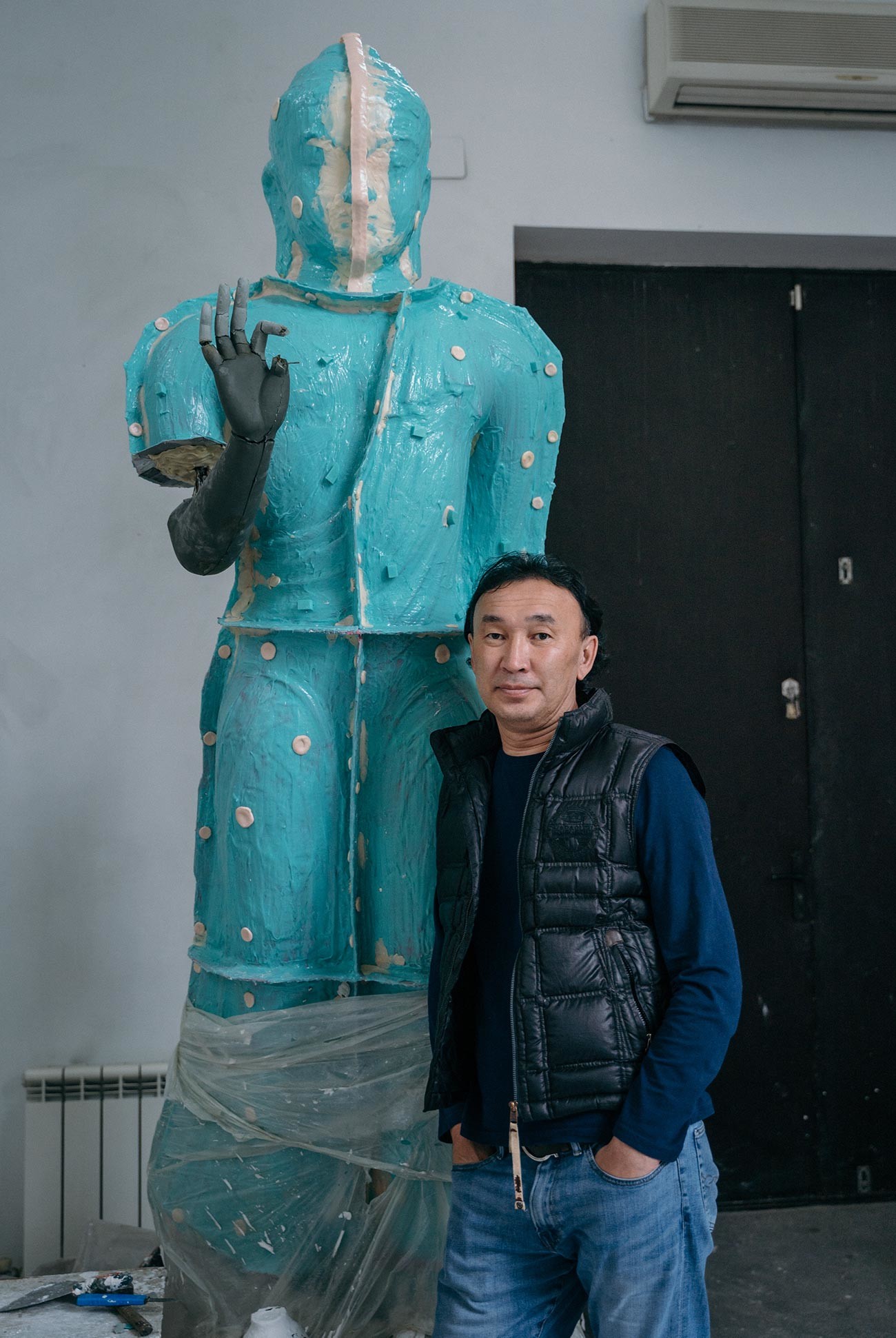 How a sculptor from a remote Buryat village became a global sensation ...