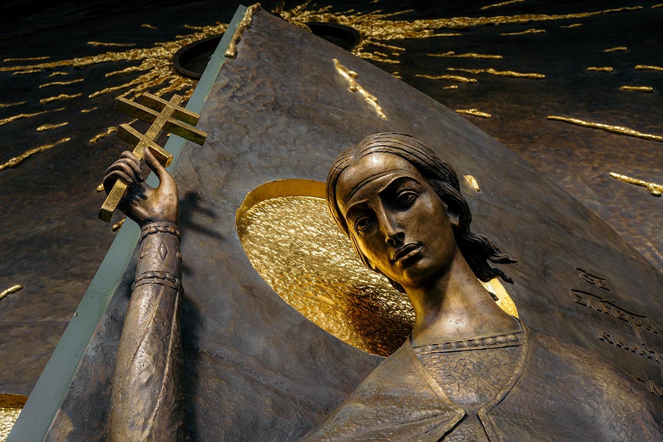 How a sculptor from a remote Buryat village became a global sensation ...