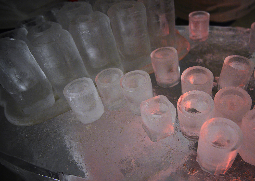 Ice, bone carving, strogaina and other treasures of Yakutia - Russia Beyond