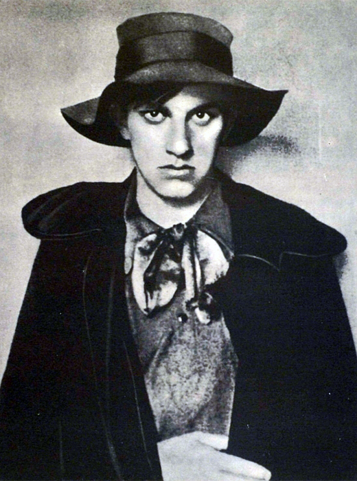 Mayakovsky on life, love and himself in 10 quotes - Russia Beyond