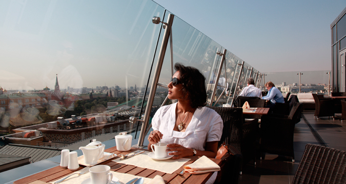 Russia's nascent middle class feels the squeeze in economic crisis ...