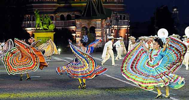 Moscow festival scene continues through the fall - Russia Beyond